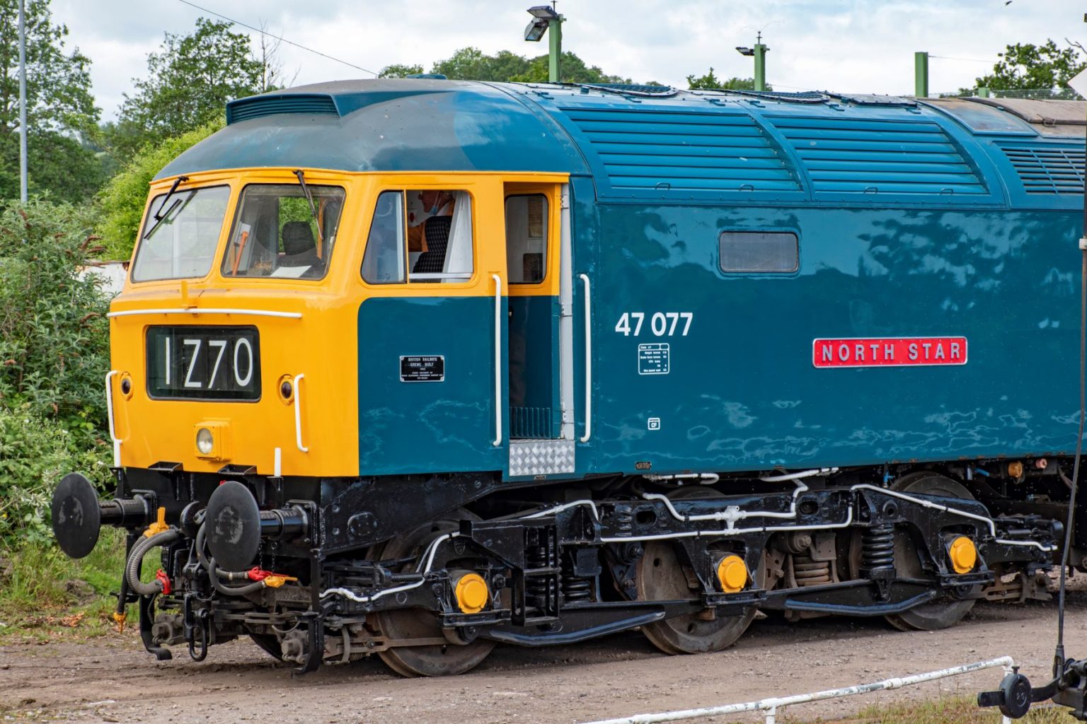 D1661 47077 47613 47840 ‘NORTH STAR’ | The Diesel and Electric ...